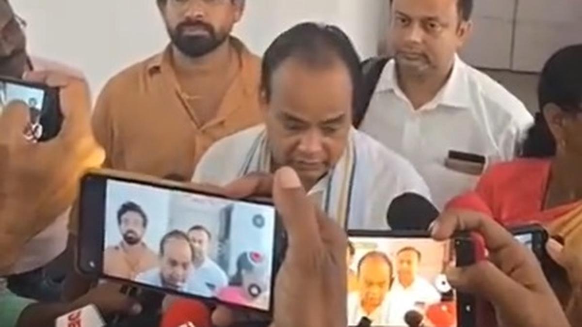 Jharkhand Assembly polls: BJP complaint against Congress Minister for ‘derogatory’ remarks ...